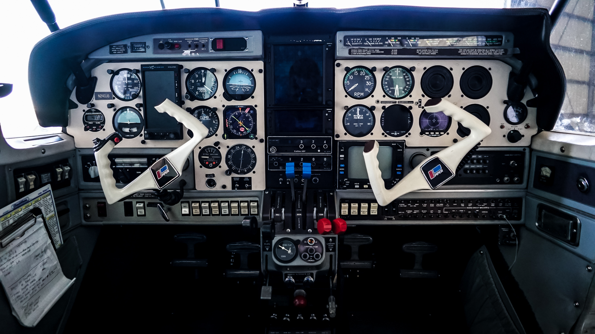 Piper Aztec PA - 23 - 250 | Attitude Aviation