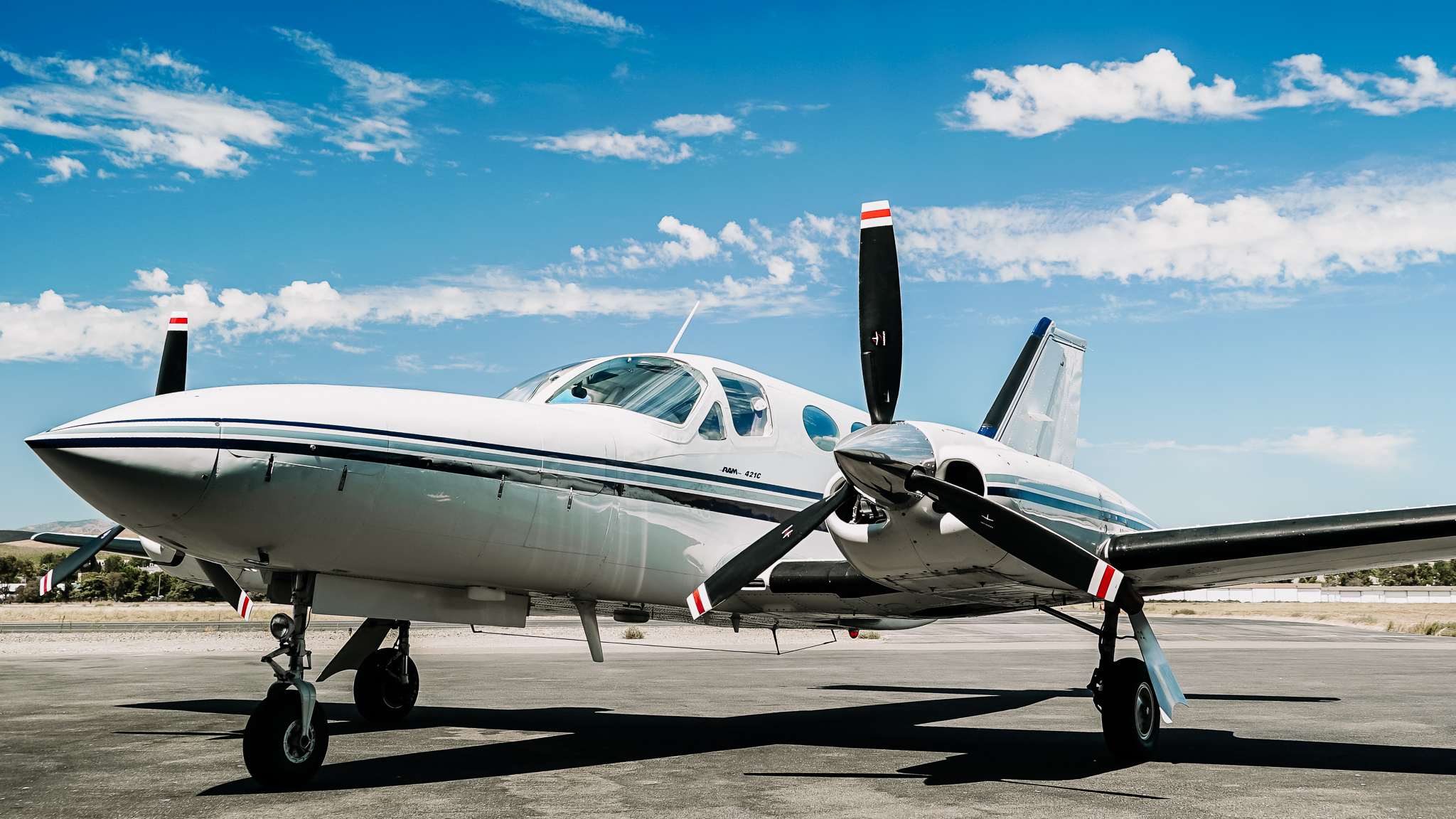 Cessna 421C | Attitude Aviation